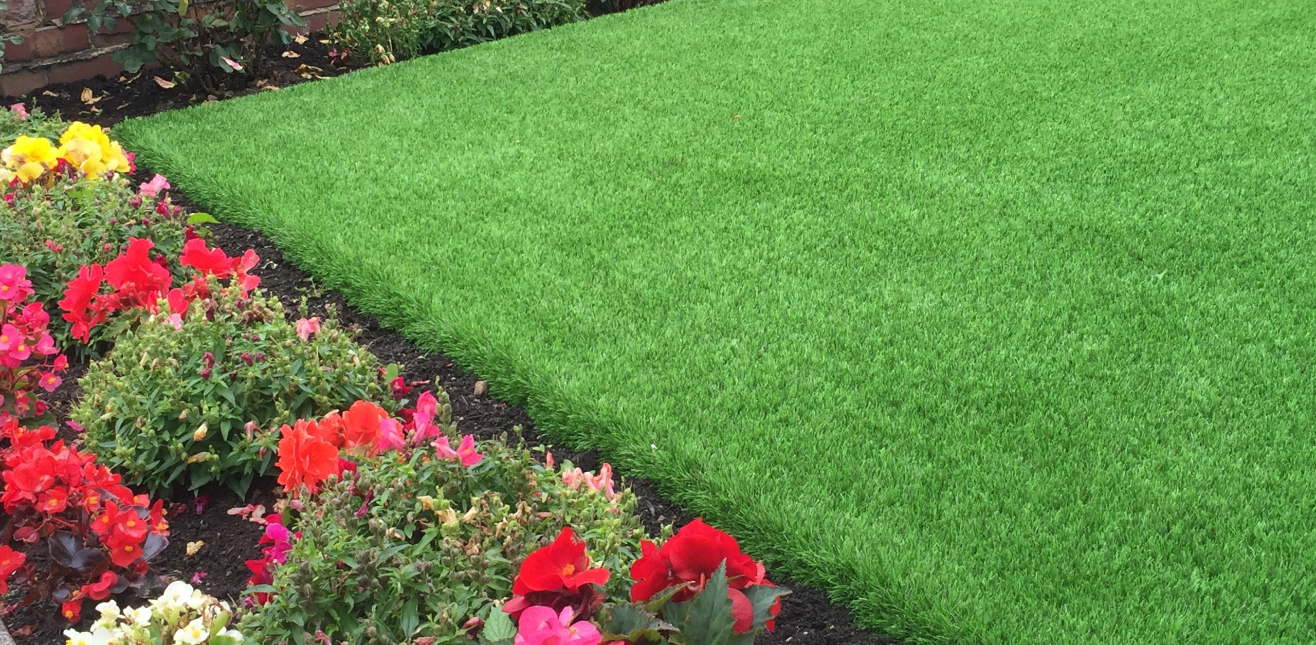 Its Artificial | Providing high quality artificial grass installations ...